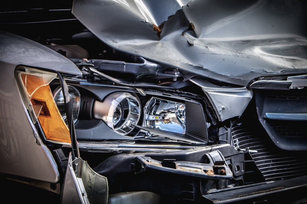 Settling Car Accident Property Damage in Arizona